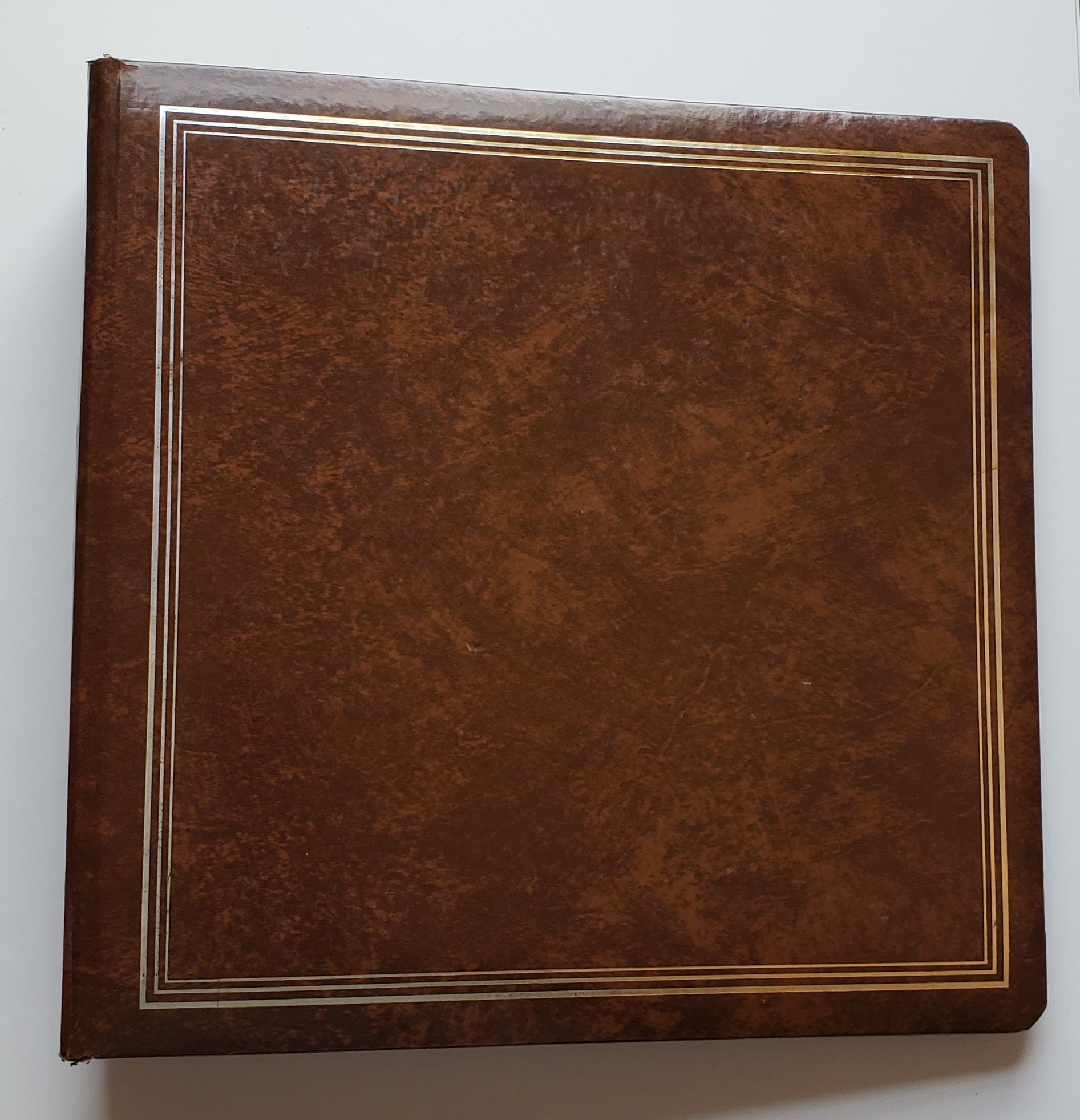 Lot 296 Brown & Silver Trimmed 3 Ring Album Binders, Very Strong Bindi ...